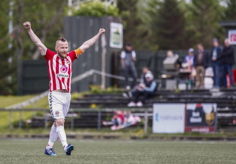 Hallur Hallsson, 1980-, - Knattspyrnufélagið Þróttur